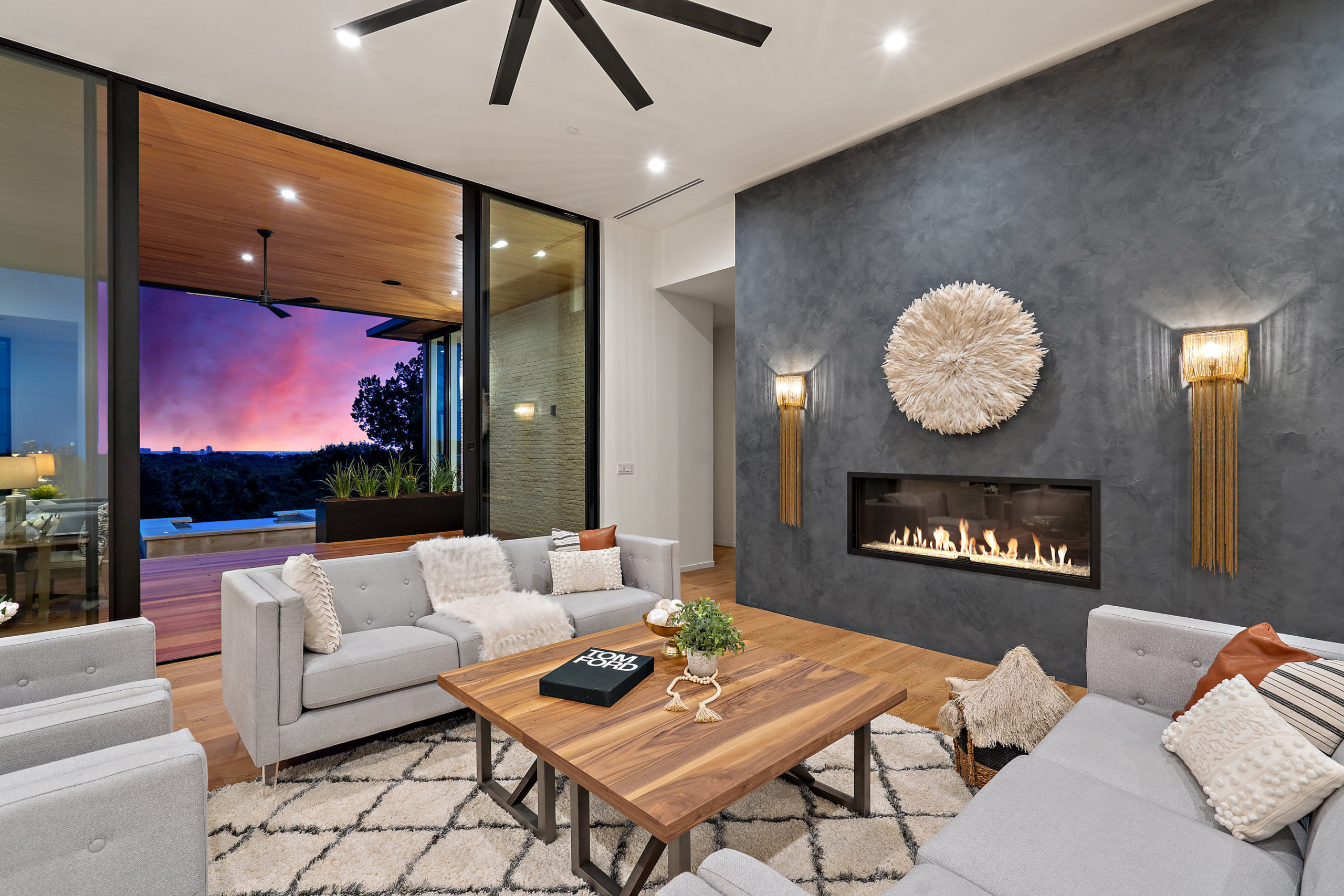 Fireplace Finalists from the 2022 Home & Design Awards - Austin Home